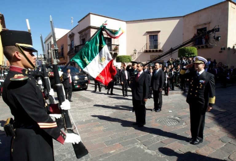 Día de la Constitución Mexicana : Descubre su Historia y Como se Celebra